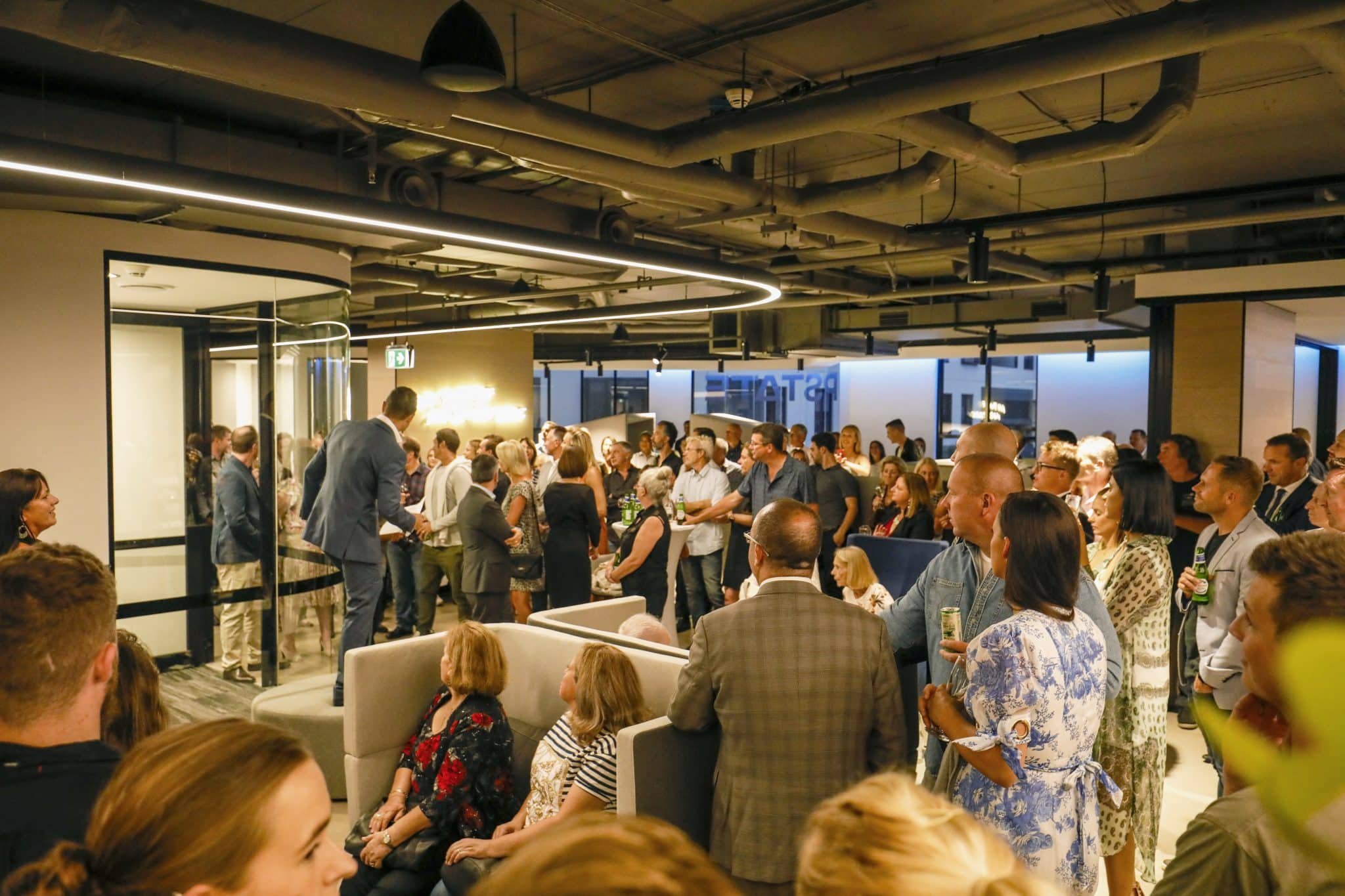 How to Bid at an Auction